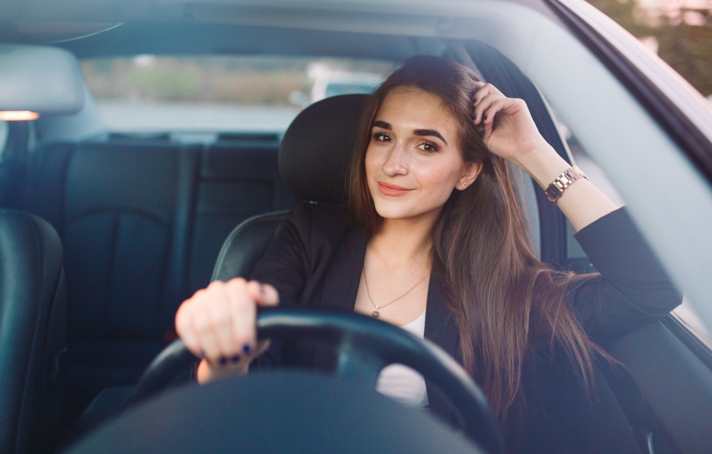 Safety Tips That All Women Drivers Should Follow - News n'York